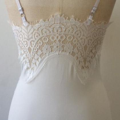 Bud Silk Condole Belt That Wipe A Bosom Street Fashion Dress on Luulla